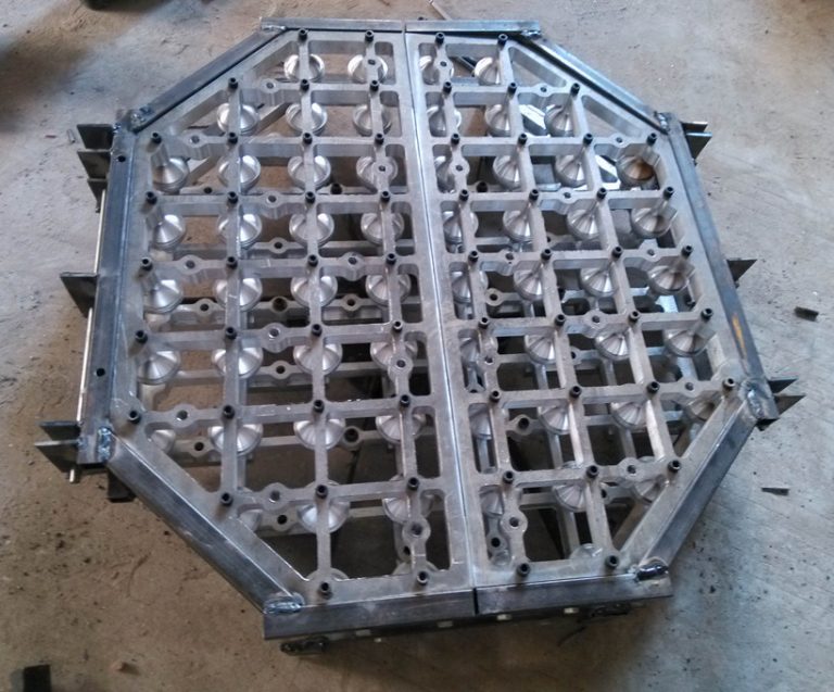 we help the clients open roto-molded product and rotational mould